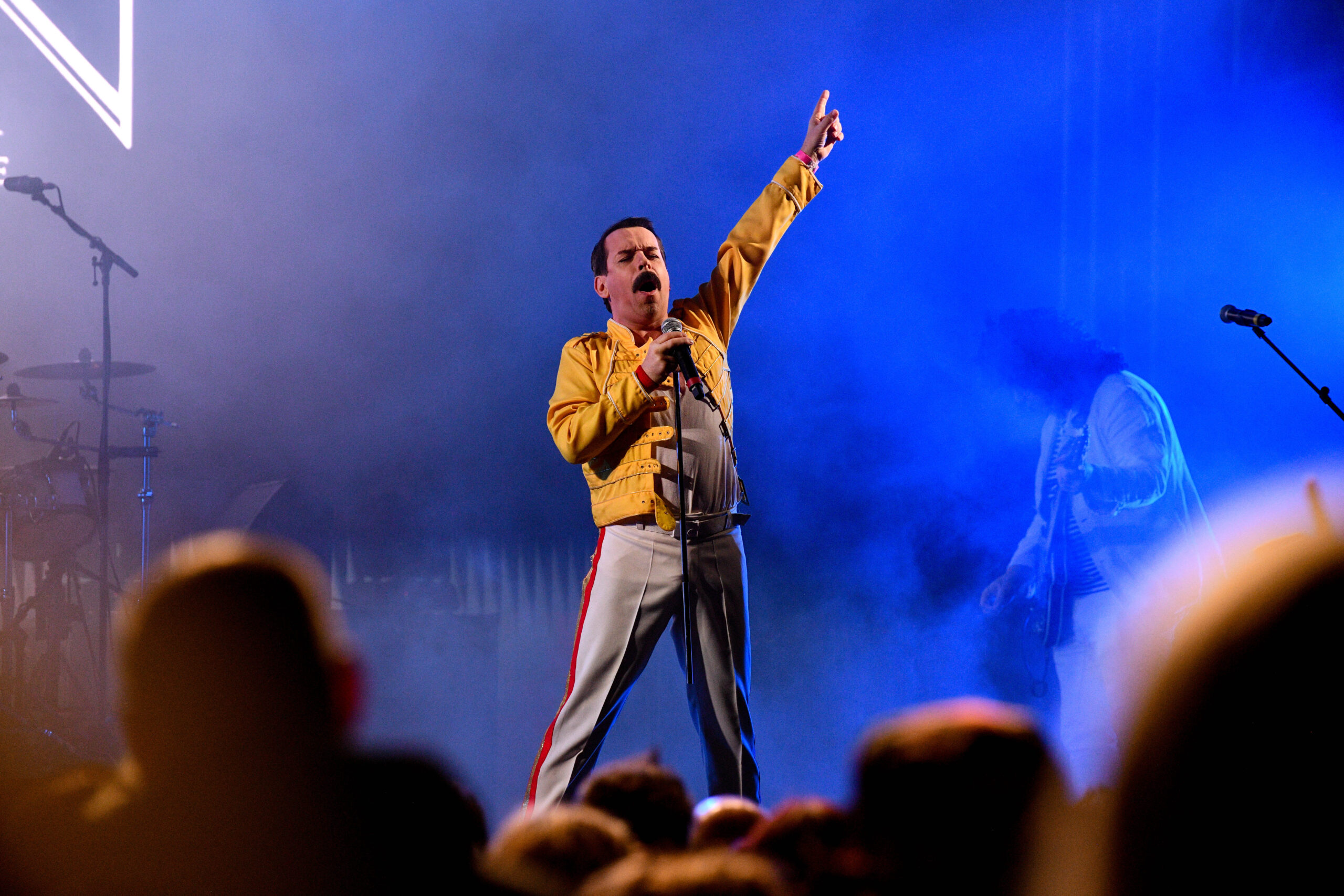 Supersonic Queen - Lanternhouse